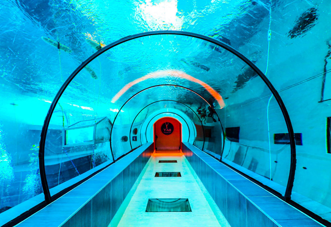 Abtauchen im tiefsten Indorpool Europas im Y40, the deep joy